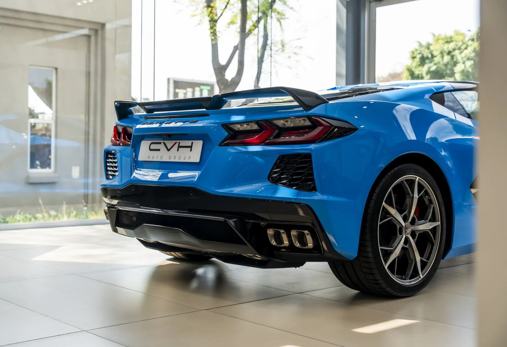 First Corvette Stingray units arrive in South Africa and are delivered ...