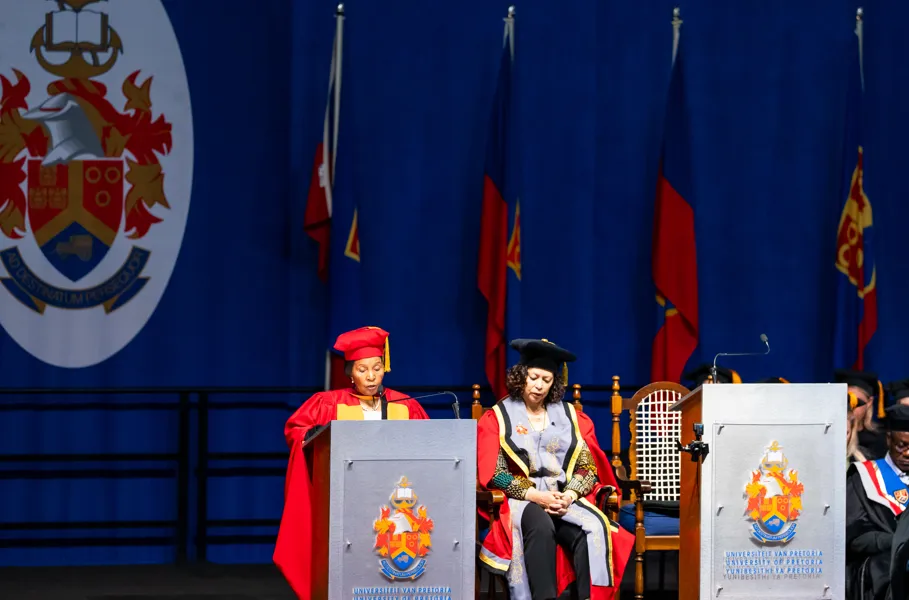 UP confers honorary doctorate on social worker and former First Lady ...