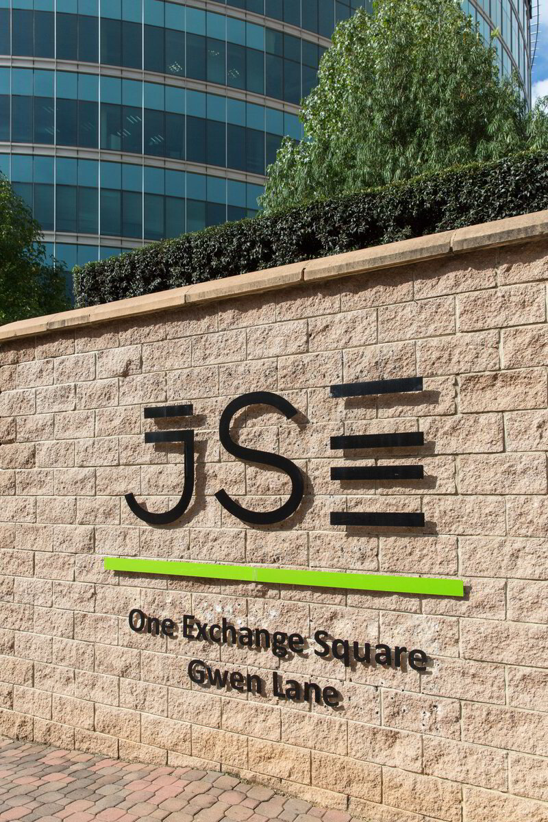 THE SHIFTING TIDES OF THE JSE: AN INTERNATIONAL PERSPECTIVE