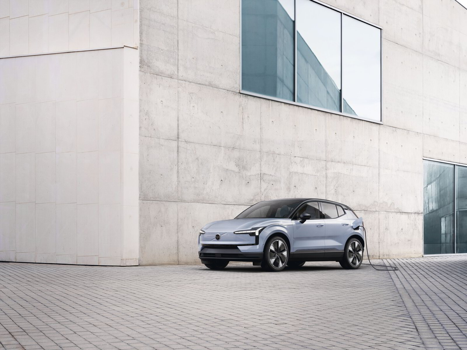 An overview of the standard safety features in every Volvo vehicle