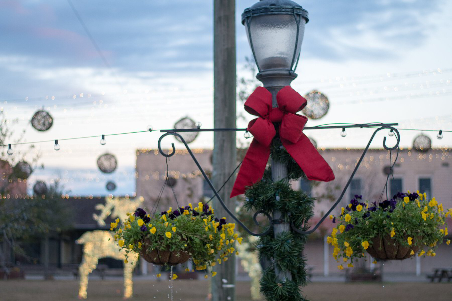 Christmas Light Pole Garland