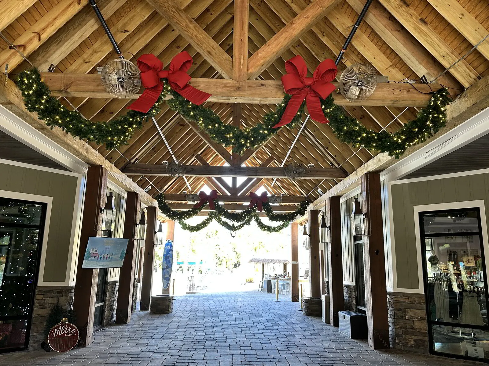 Commercial Outdoor Christmas Garland