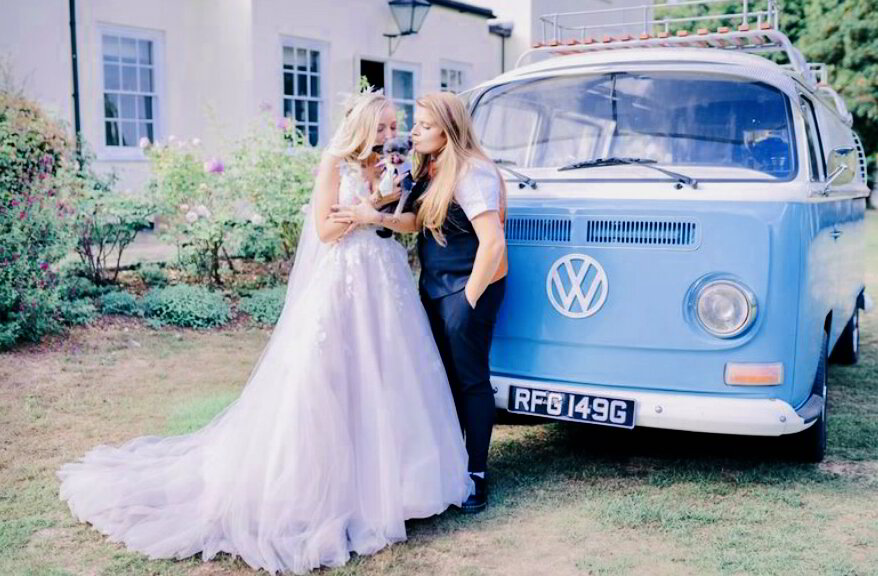 VW Bars & Street Food Vans for Weddings | In Fine Spirits