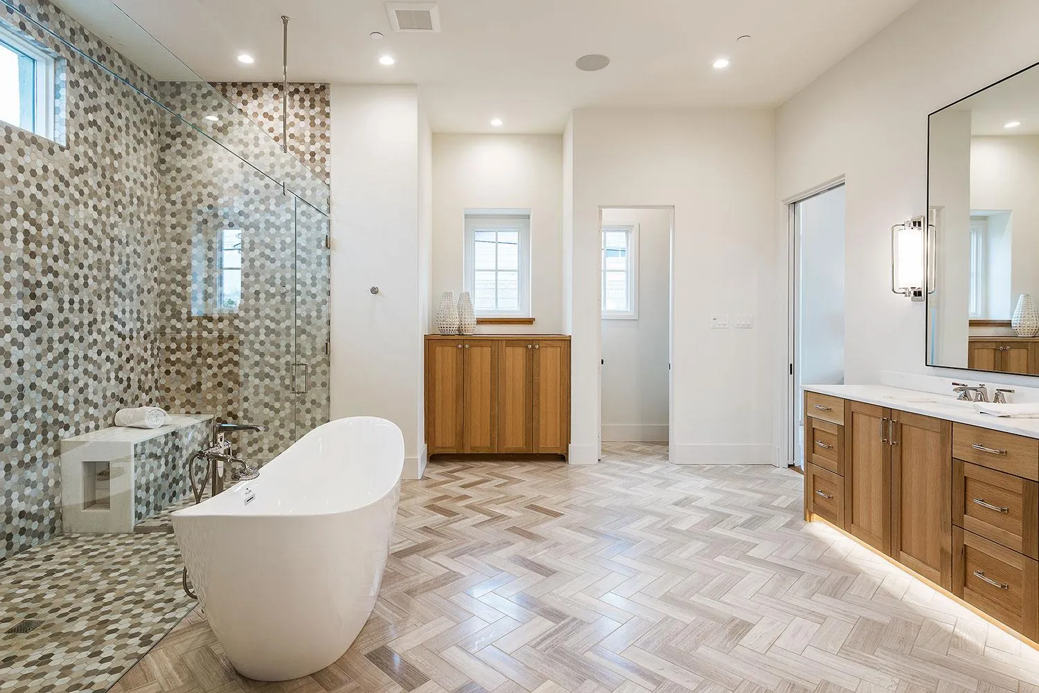 Amenities Galore for Master Bathroom Suites