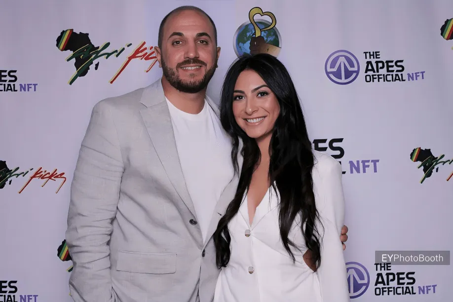 Corporate Photo Booth Rental | Company Holiday Event | EY Photobooth ...