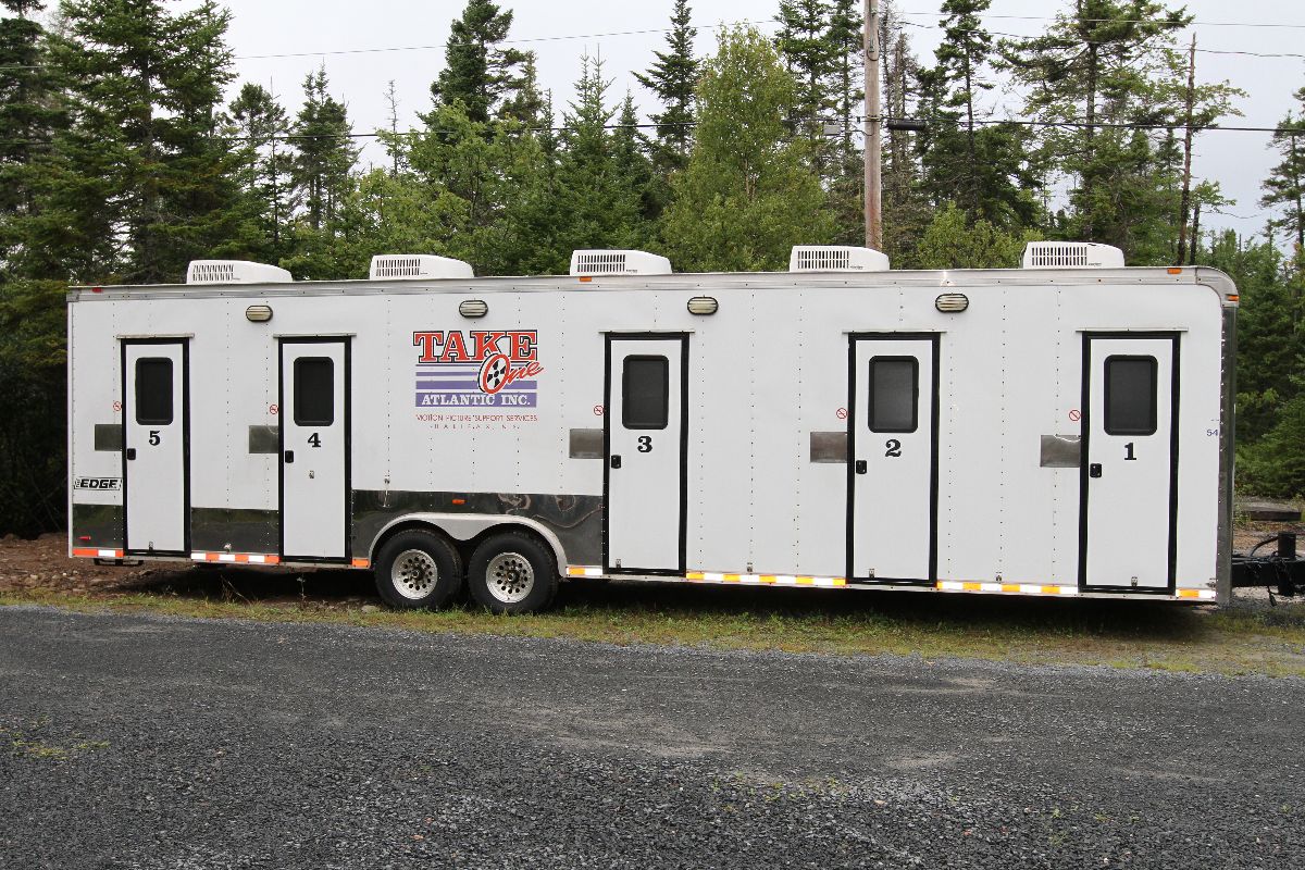 5 Room Cast Trailer (Unit 54) - Spacious 36’ Trailer with Day Rooms