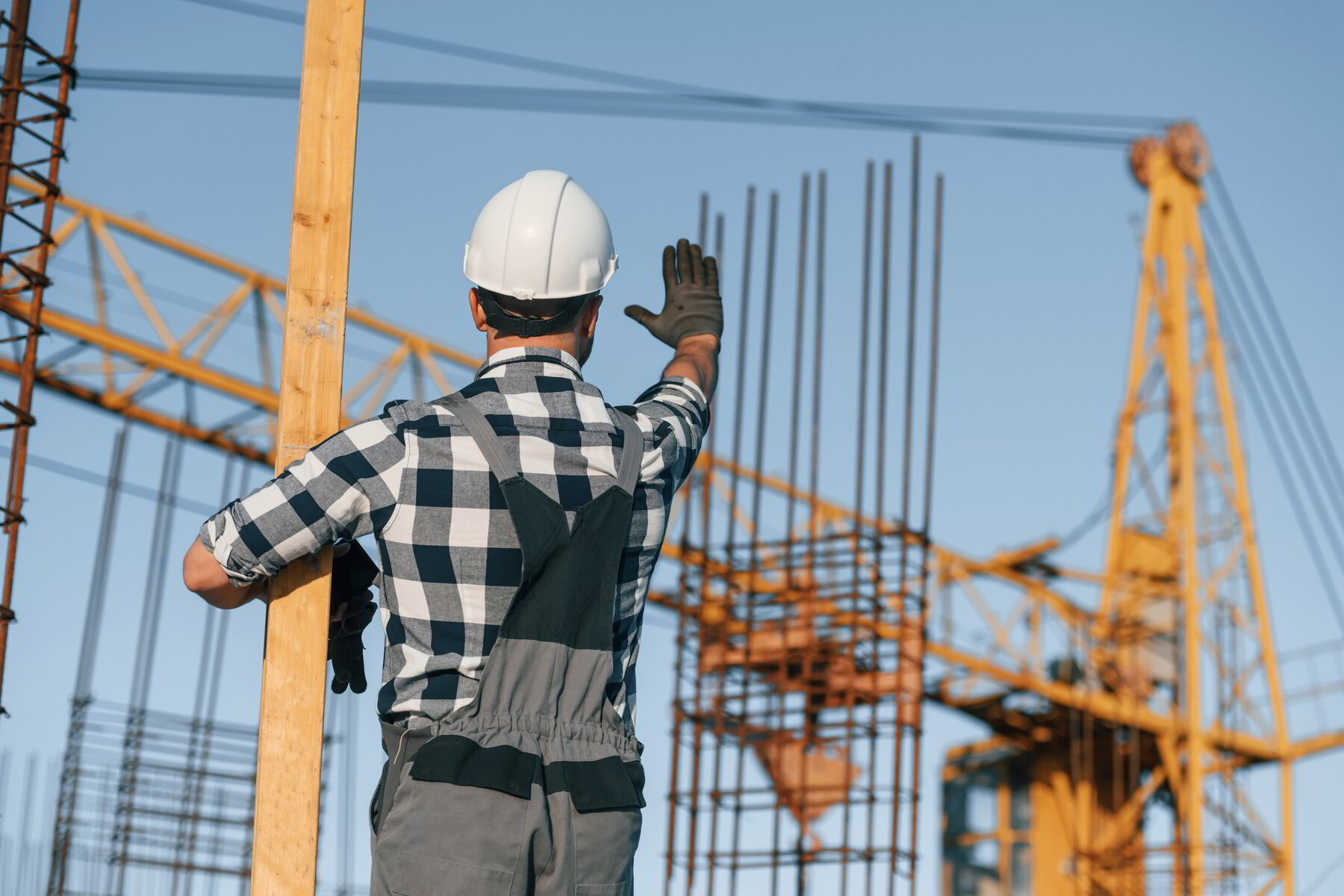 Building Tomorrow: Crane Operator Training and Its Vital Role