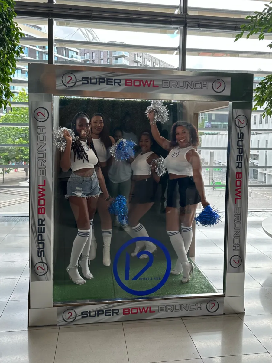 Magazine Booth | Capture Booth