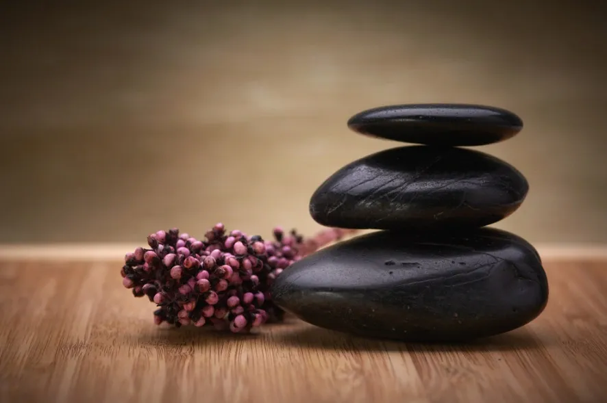 Understanding Hot Stone Therapy: A Guide for Clients