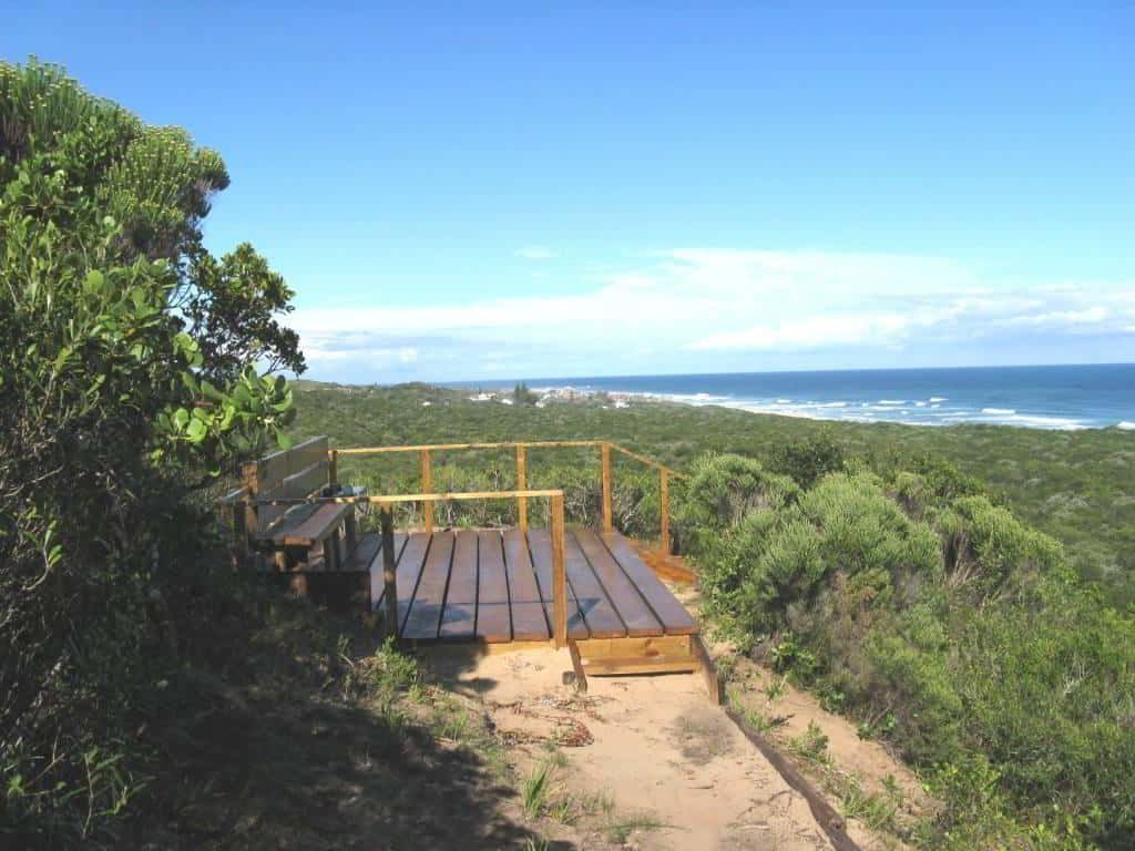 Cannon Rocks Accommodation