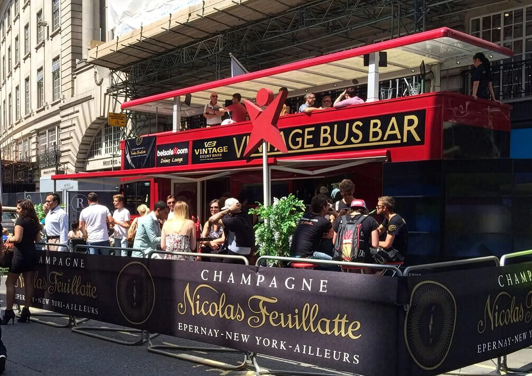 Vintage Bus Bars | Mobile Bar Hire for Corporate Events & Sporting ...