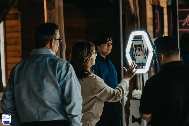 Photo Booth Rentals in San Antonio & Austin, TX | RMD Photo Booths