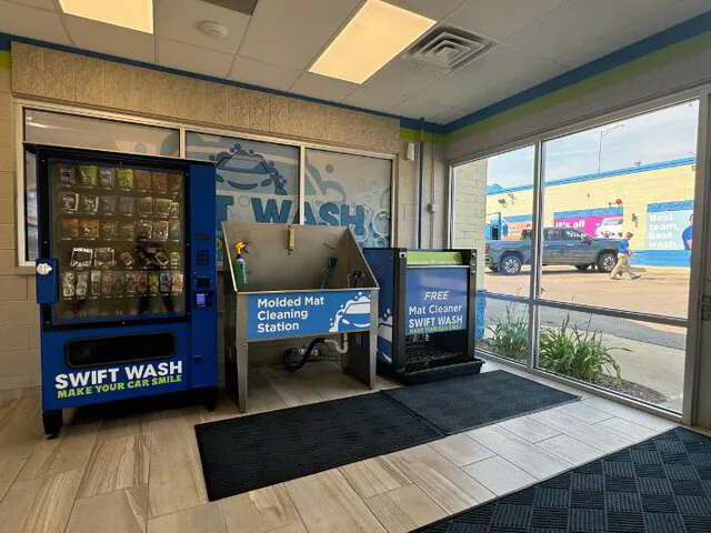 Car Wash in Carpentersville, IL | Swift Wash – Make Your Car Smile