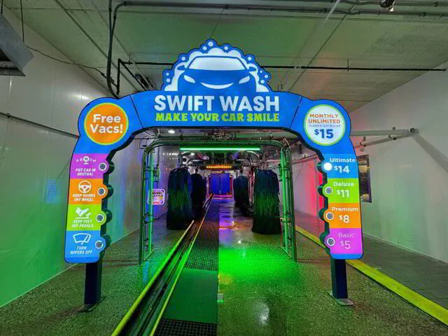 Car Wash in Crystal Lake, IL | Swift Wash – A shine you can feel.