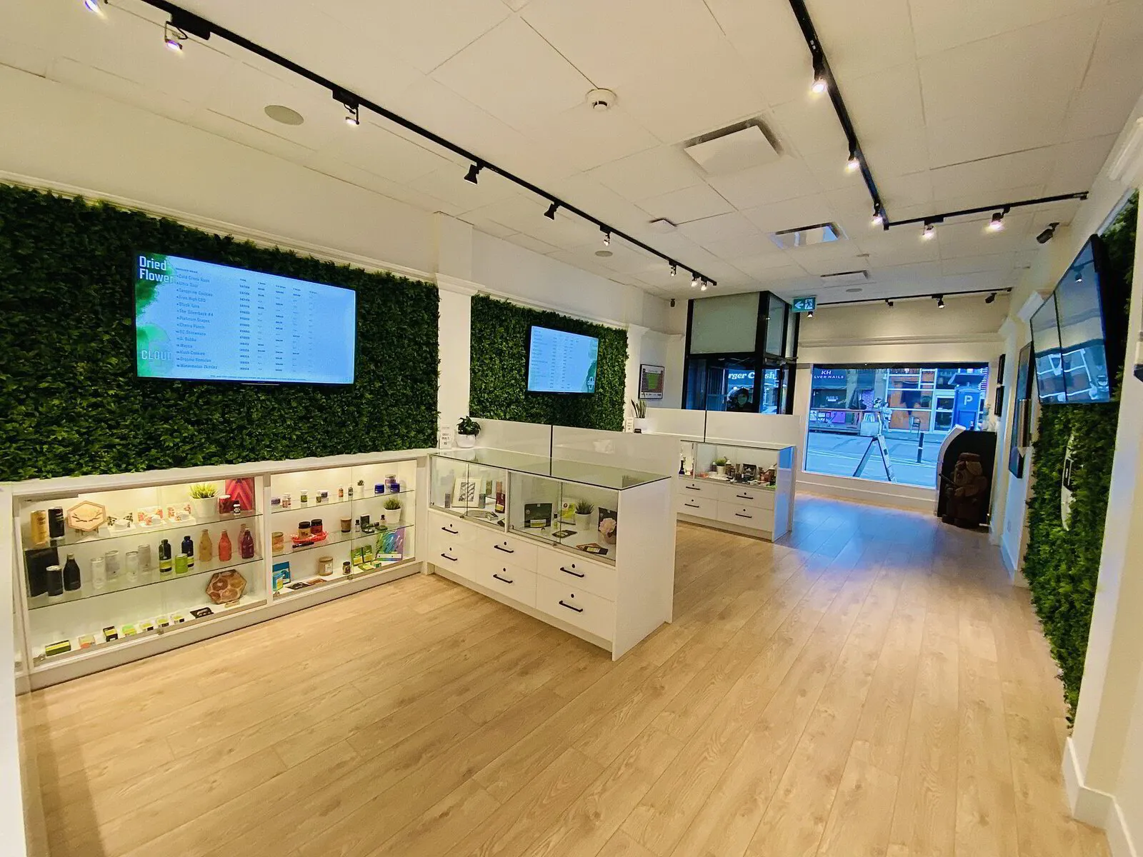 Cloud Nine Cannabis Store - 778 Fort Street, Victoria, BC