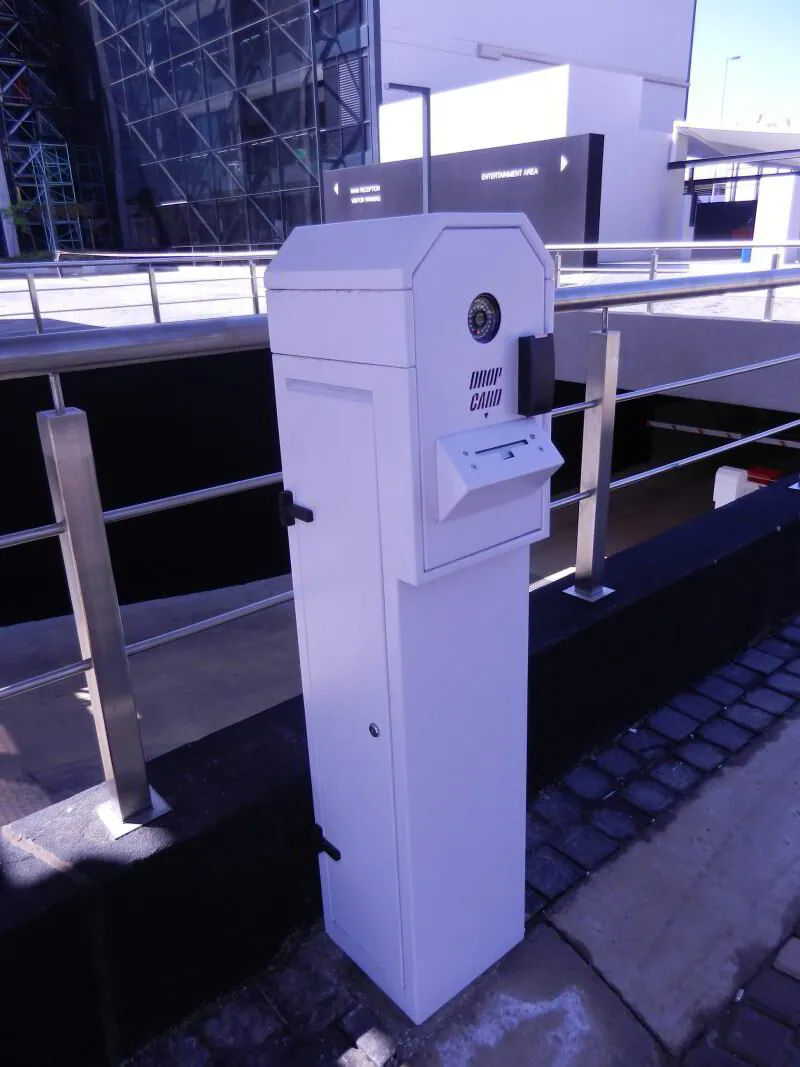Card Capture Unit: Secure Visitor Management system.