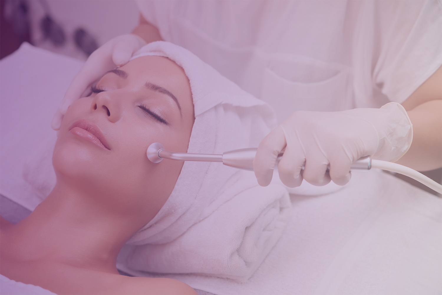 Microdermoabrasión Skinova Depilación Med-Spa