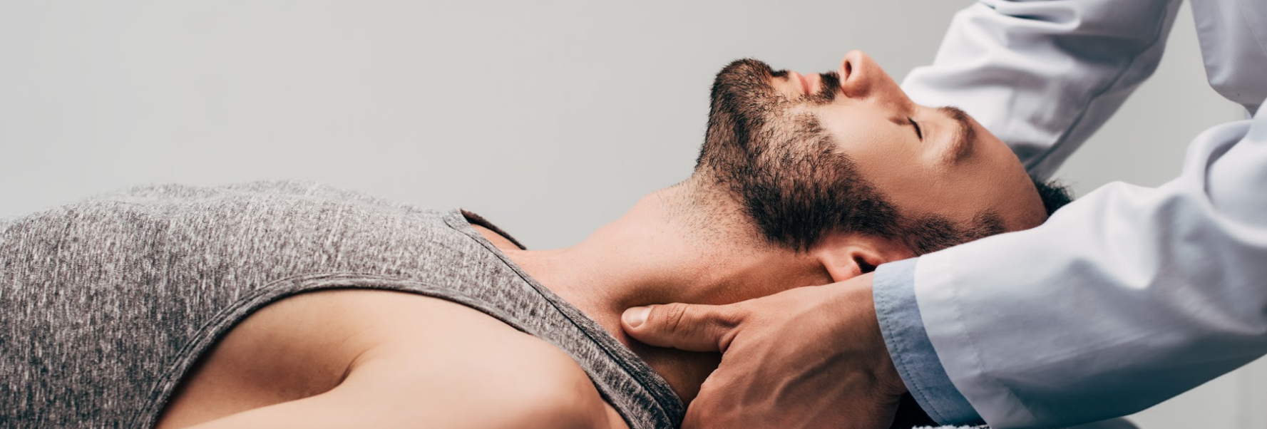 ARE CHIROPRACTIC ADJUSTMENTS SAFE? ARE CHIROPRACTIC ADJUSTMENTS SAFE?