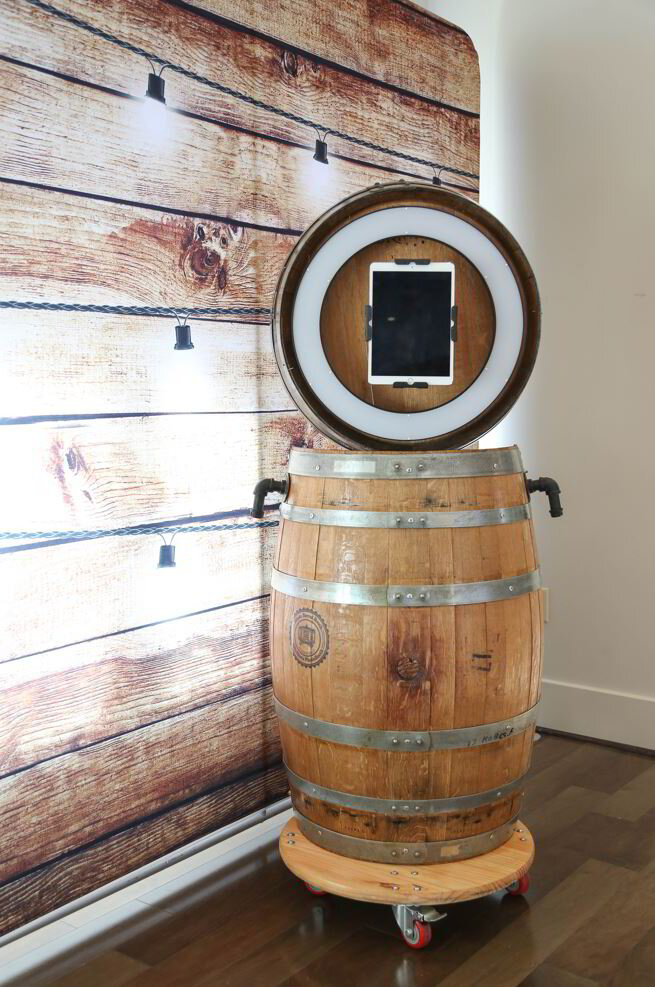 Photo Booth Rental Services | Wild Smiles Photo Booth