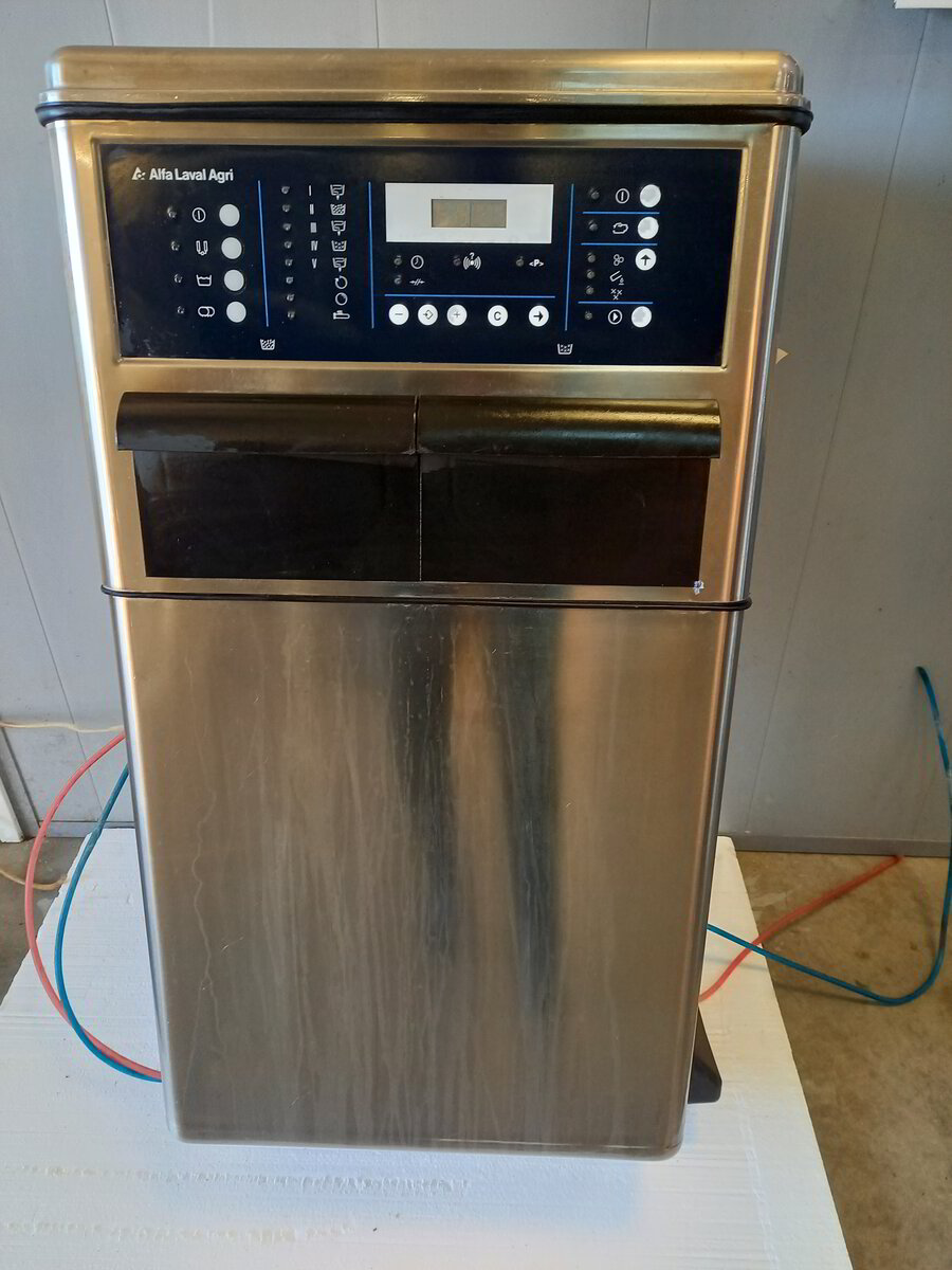 DeLaval c200e Cleaning Machine