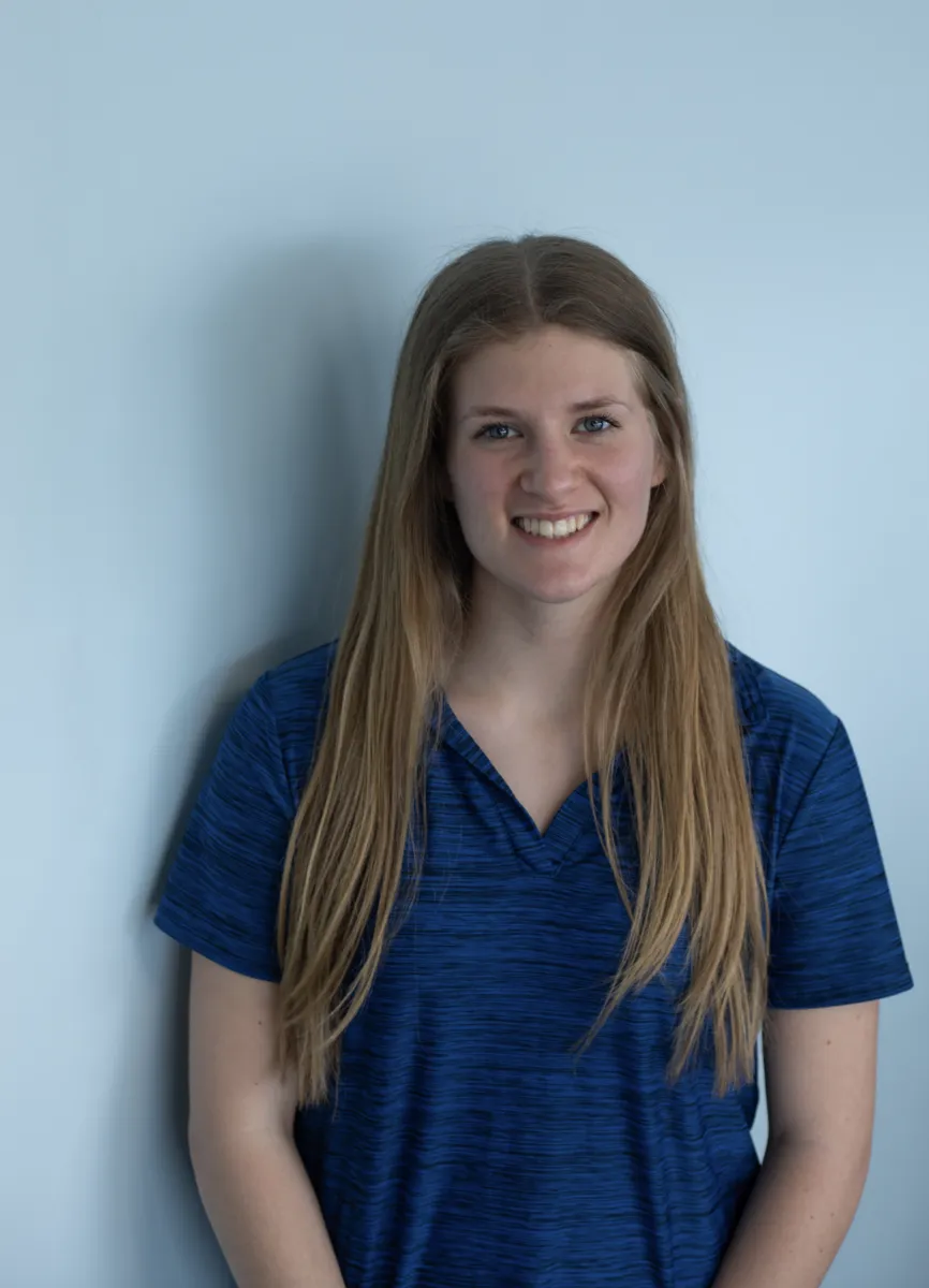 About La Vista Chiropractic - Meet Dr. Lindsey Lofstedt-Snyder