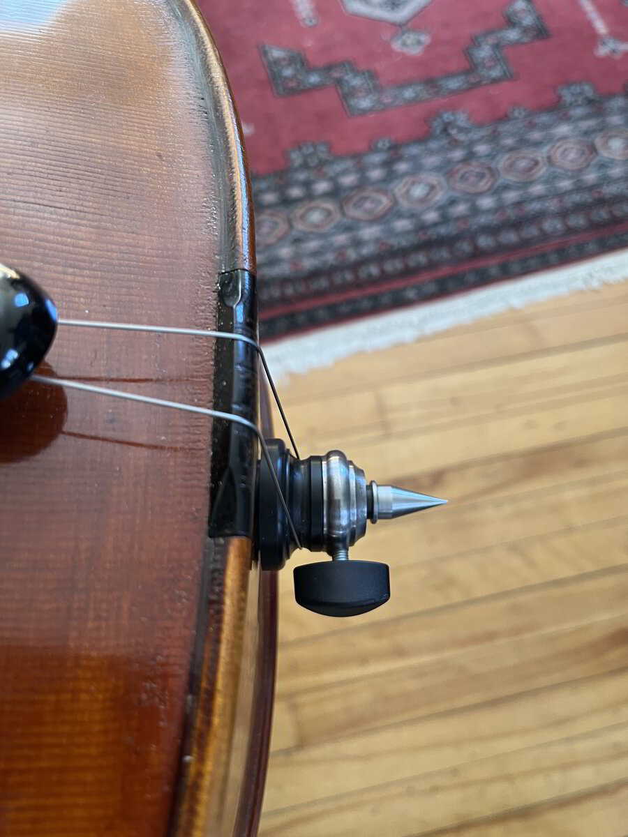 A mysterious gift for my cello!