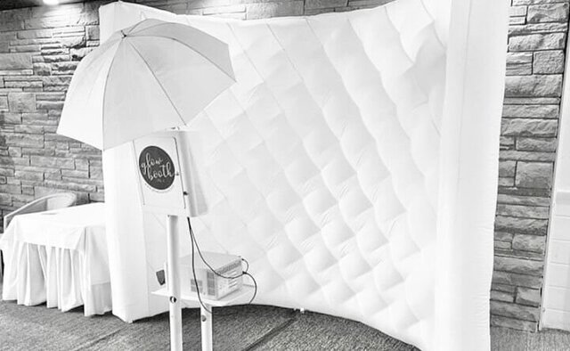 Prom and Graduation Photo Booth Rentals - MA | Glow Booth USA