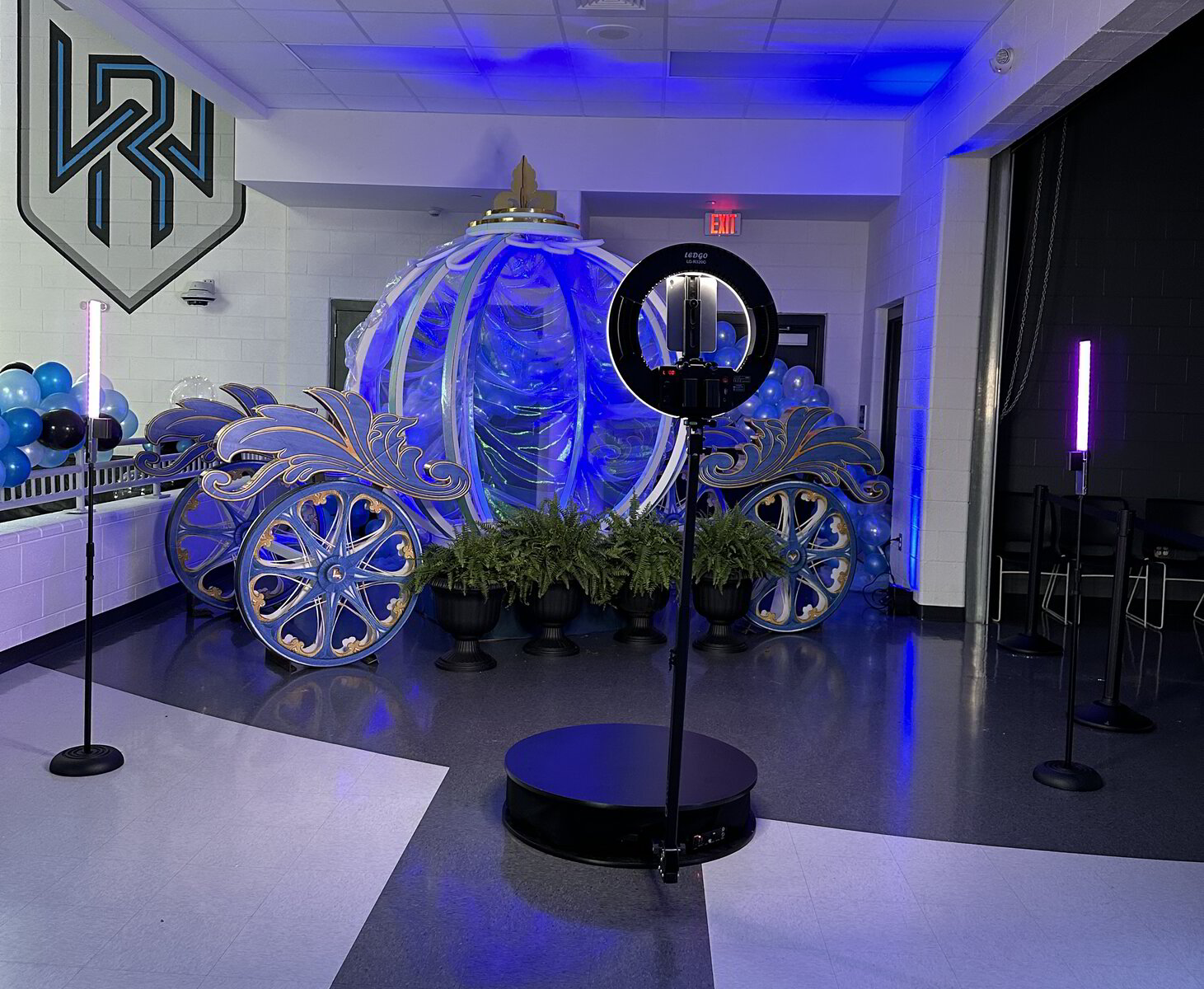 Capturing Every Angle: The Magic of a 360 Photo Booth