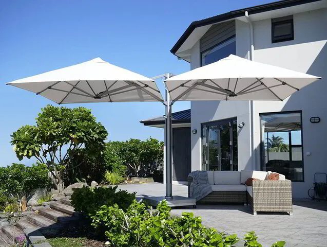 Shade Umbrellas Brisbane | Shadowspec | Ask online or call 07 3170 6218