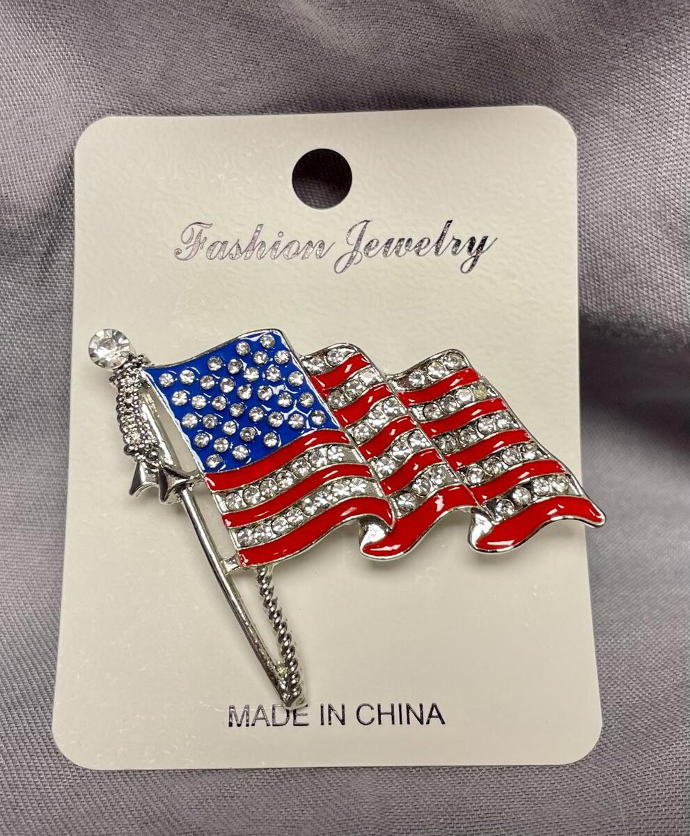 Silver American Flag Lapel