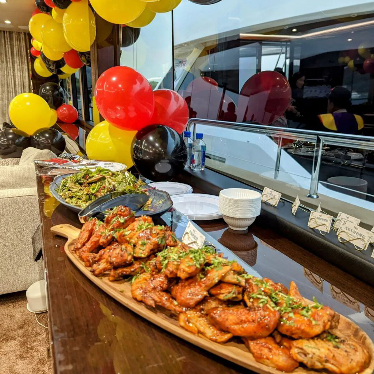 Private Dining Cruise | Sailuxo Yacht Club | Yacht Dining Singapore