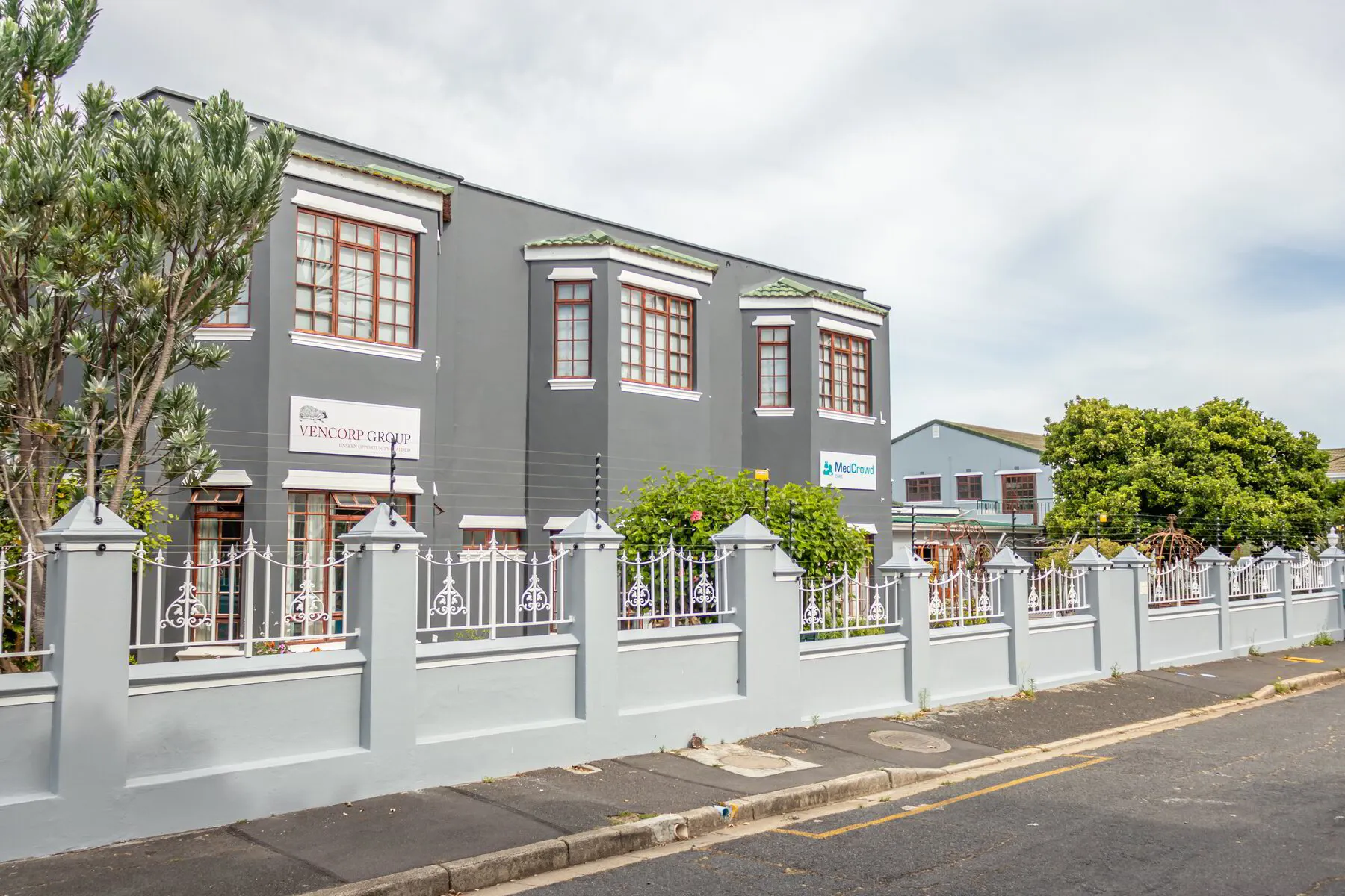 Home | Brenthurst Residence