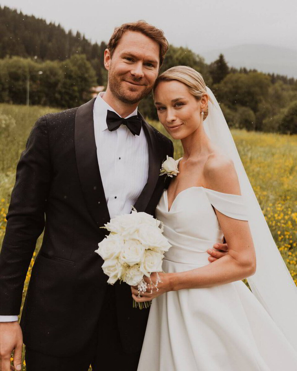 Unni & Anders – Tidlöst och romantiskt sommarbröllop