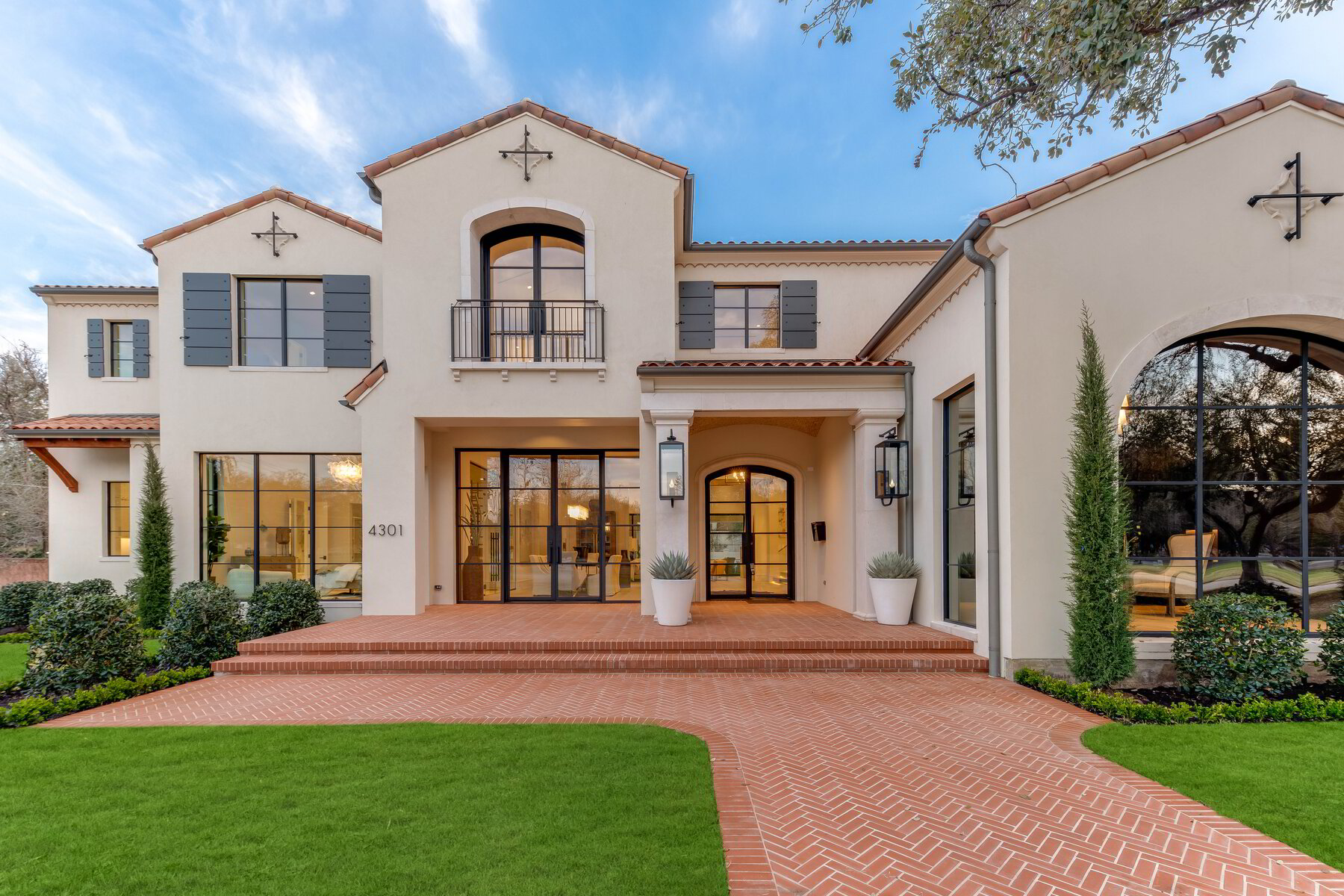 The Allure of Santa Barbara-Style Architecture