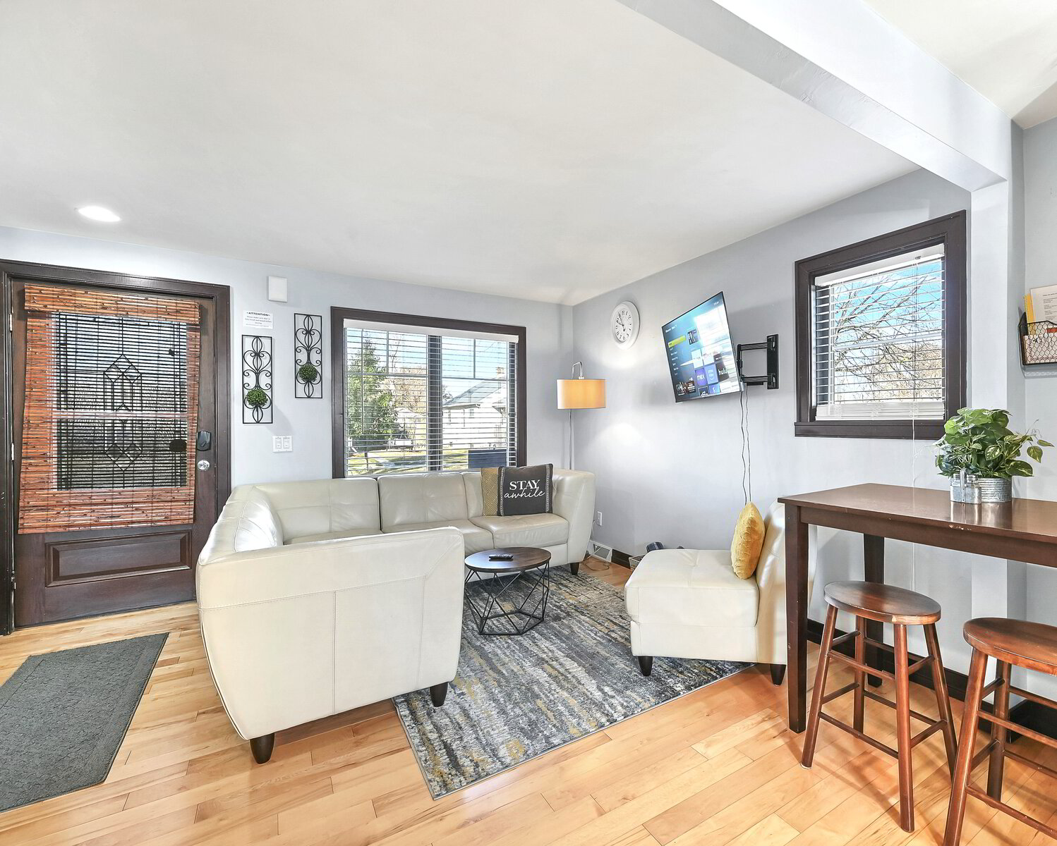 Short-Term Rental Cleaning Services in Green Bay | Pristine Cleaning LLC