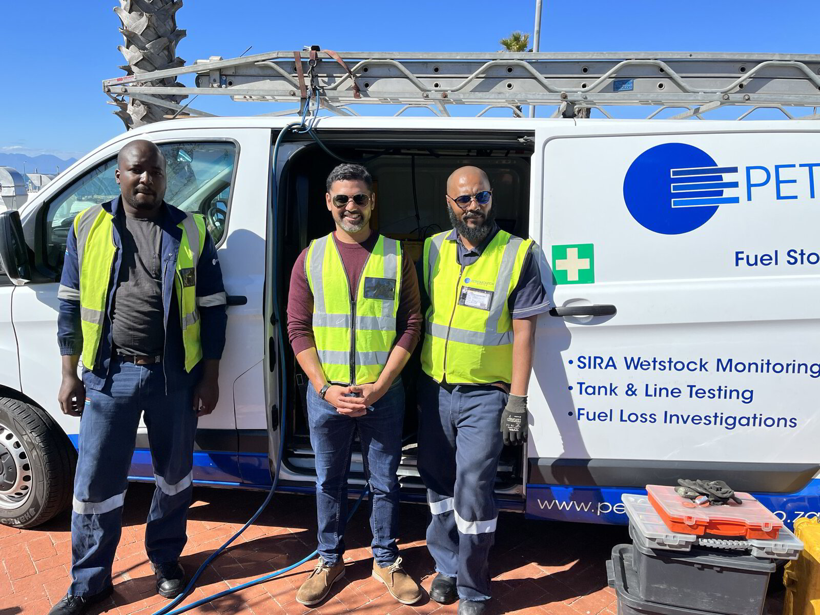 Services | Categories of Solutions for Fuel Networks