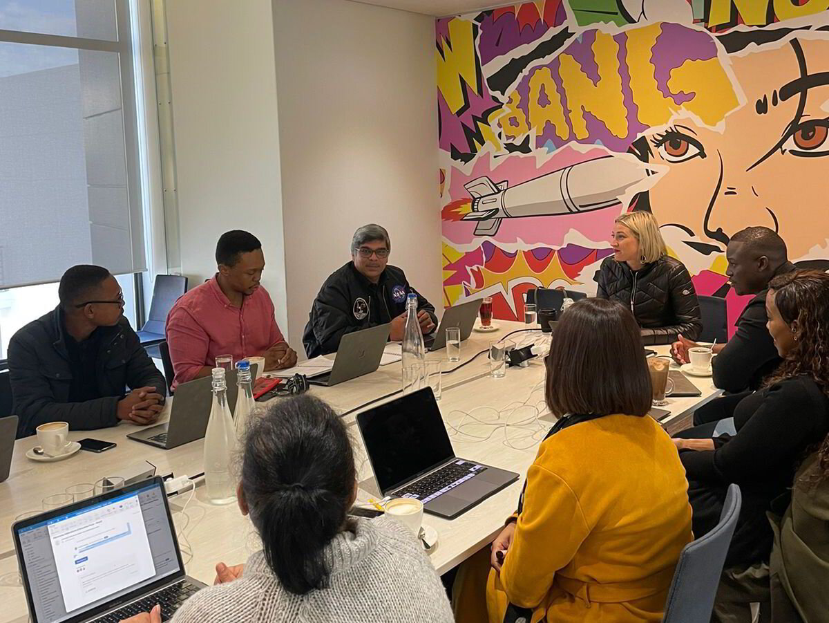 Empowering Leadership in the New Hybrid Working System: A Personal ...