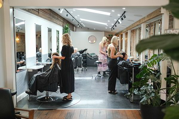 Hairdressers Ballina - Headroom Hair Salon