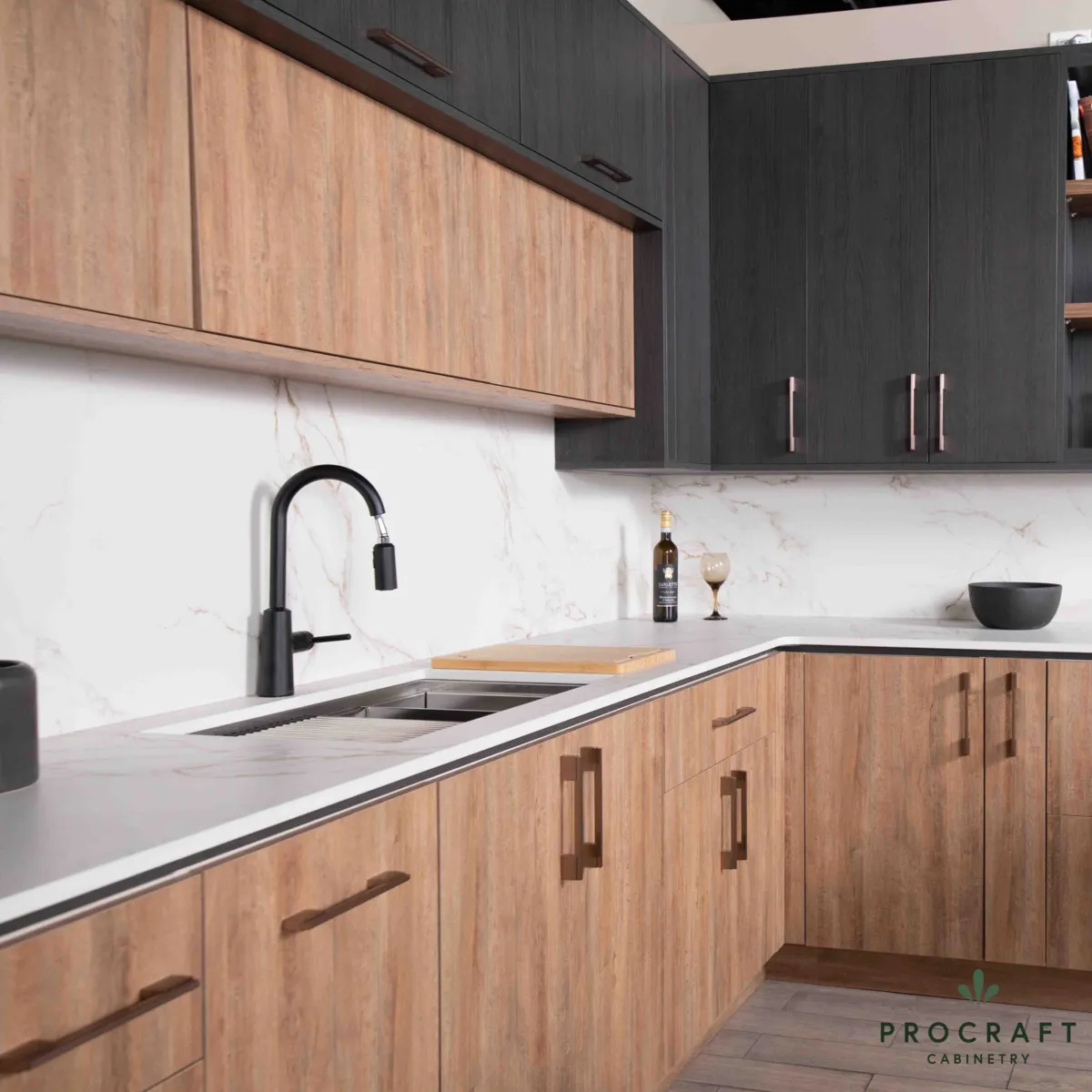 How Milania Frameless Cabinets Help Dealers Increase Profits