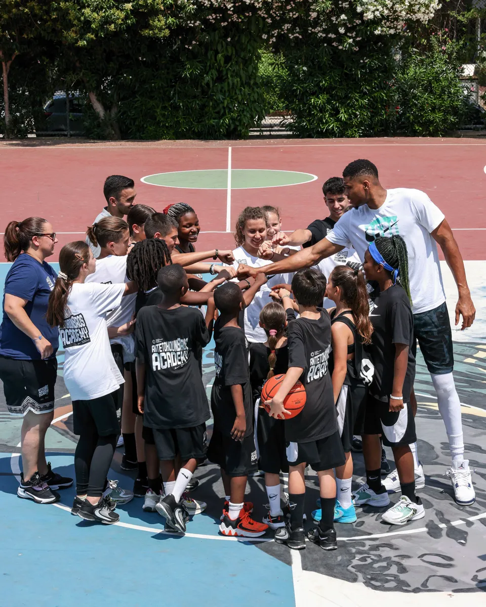 The Splash Squad | Mr. Splash Car Wash Partners with NBA Stars for ...