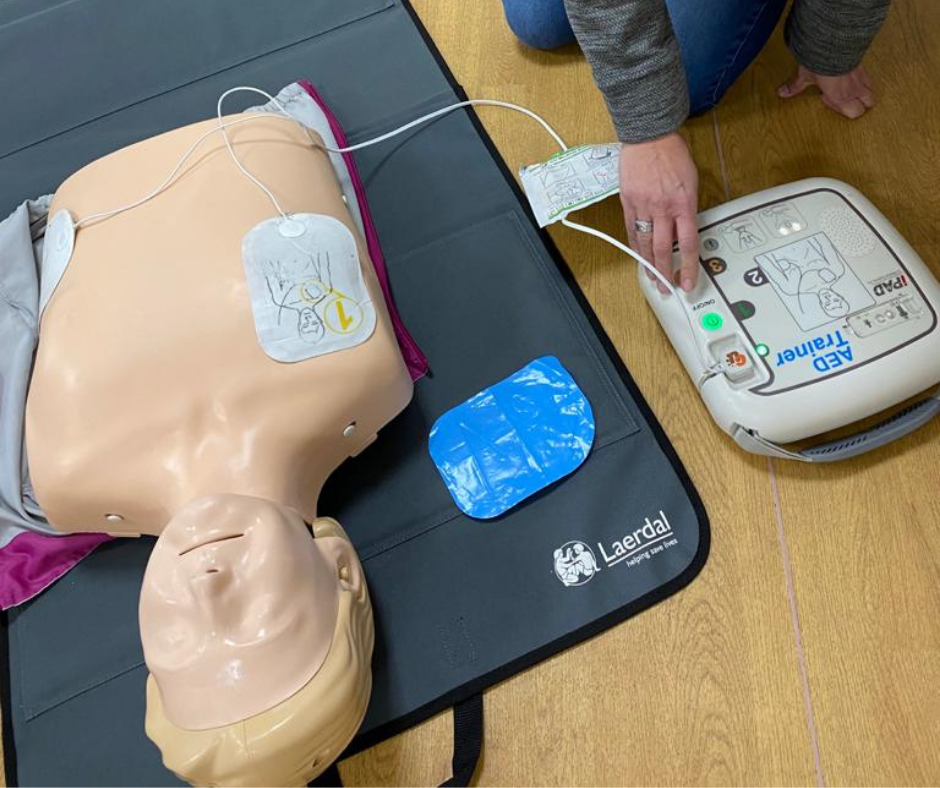 CPR and Defibrillator (AED) First Aid Training Course - East Midlands
