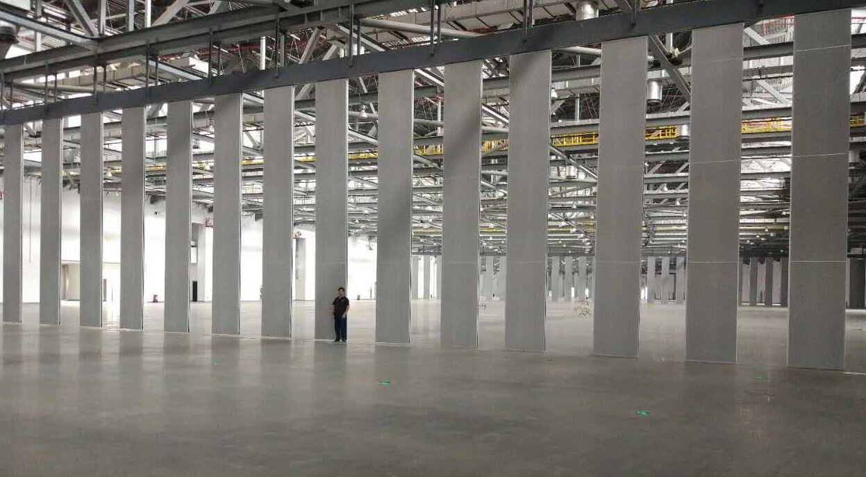 The Flexibility & Functionality of Acoustic Stacking Doors