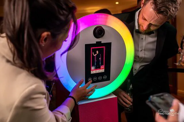 Digital Photo Booth Rental in North Carolina | Fotogenic Photobooth