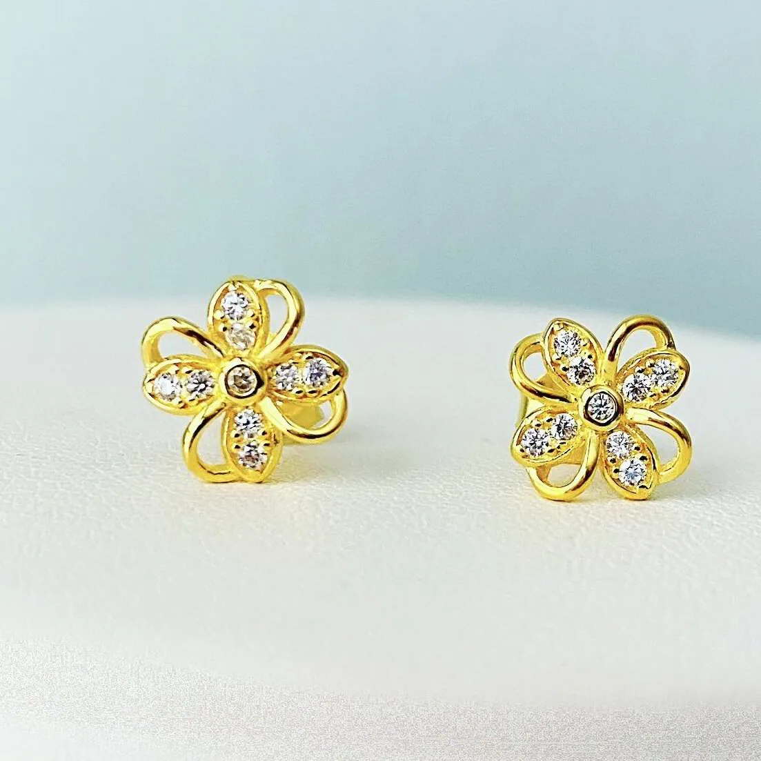 LOUISE CARVER COLLECTION ONLINE STORE