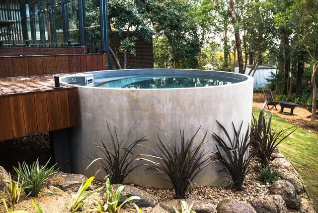 Everlast - Swimming Pool Builders Victoria and NSW, Concrete and ...