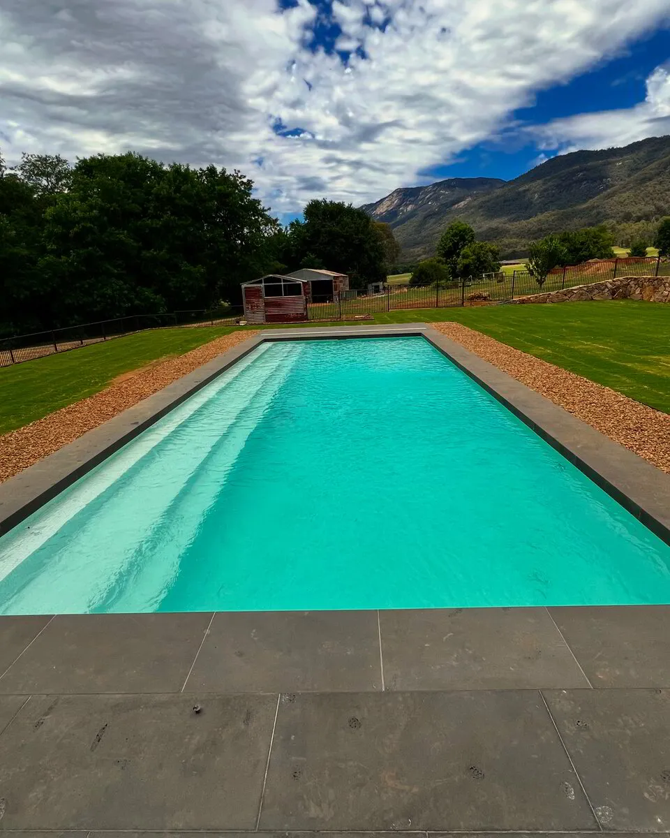 Everlast Pools - Swimming Pool Renovations, Tiles, Paint, Rubber, Liners